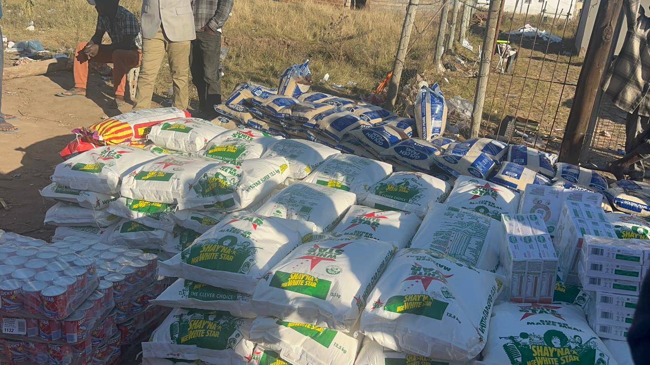 Africa unite; African brothers donate in Mthatha West. - EC Voice News